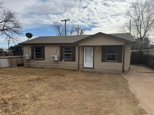 3 BR, 1 BA Apartment 2806 East 30th Street, Lubbock, TX 79404