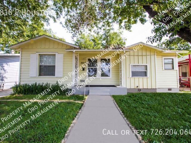 3 BR, 1 BA Apartment 2818 E Houston, San Antonio, TX 78202