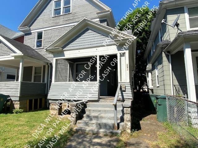 3 BR, 1 BA Apartment 293 295 Kenwood Ave, Rochester, NY 14611