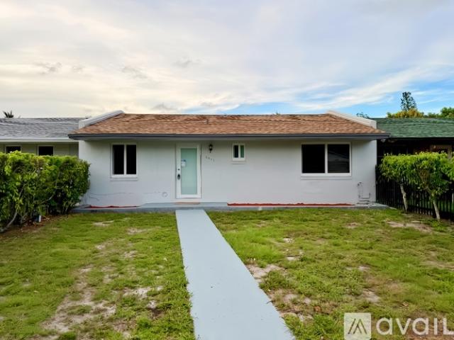 3 BR, 1 BA Apartment 2941 Northwest 195th Street, Unit, Miami Gardens, FL 33056