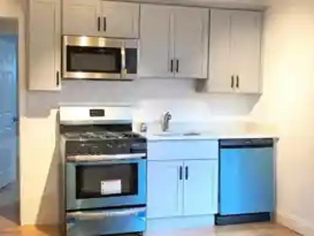 3 BR, 1 BA Apartment 29 Alston St, Somerville, MA 2143