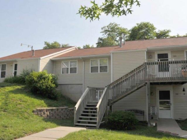 3 BR, 1 BA Apartment 200 High Street, Liberty, MO 64068