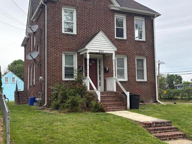 3 BR, 1 BA Apartment 201 Lincoln Ave, Magnolia, NJ 08049