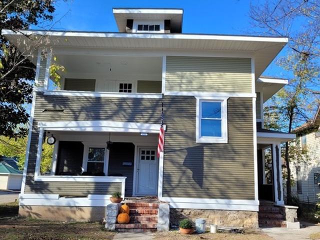 3 BR, 1 BA Apartment 204 North Sergeant Avenue, Unit 204, Joplin, MO 64801