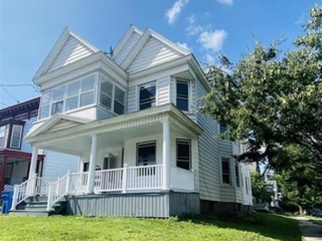 3 BR, 1 BA Apartment 205 Delaware Ave 2nd Floor, Albany, NY 12209