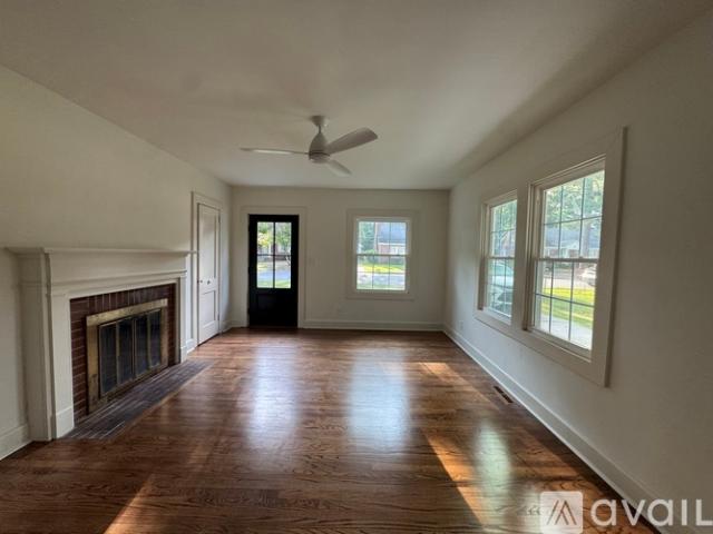 3 BR, 1 BA Apartment 205 South Warren Street, Greenville, NC 27858