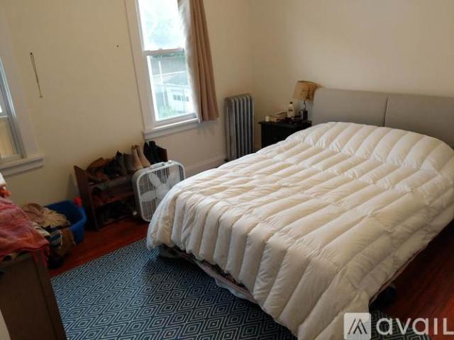 3 BR, 1 BA Apartment 206 S 4th Ave, Unit 2, Highland Park, NJ 08904