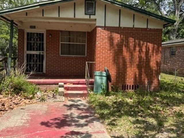 3 BR, 1 BA Apartment 2081 Baldwin Street, Jacksonville, FL 32209