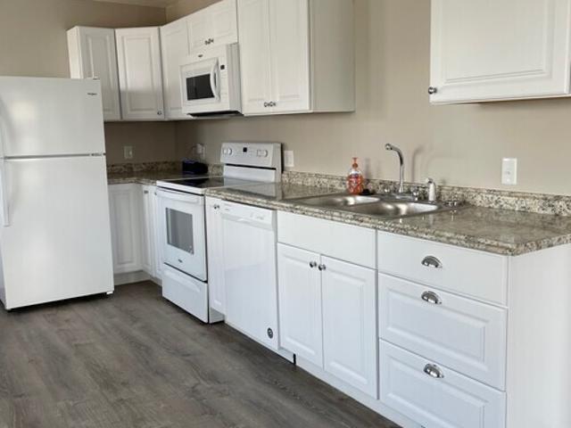 3 BR, 1 BA Apartment 208 East Pine Street, Rawlins, WY 82301