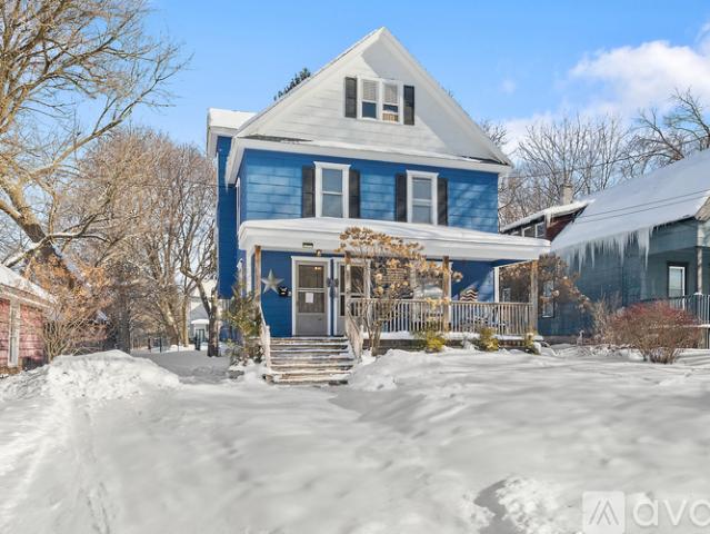 3 BR, 1 BA Apartment 213 Fletcher Ave, Unit 2, Syracuse, NY 13207