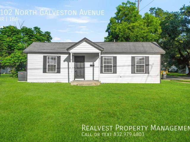 3 BR, 1 BA Apartment 2102 North Galveston Avenue, Pearland, TX 77581