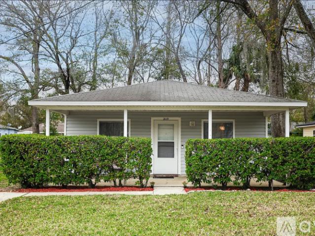 3 BR, 1 BA Apartment 2119 Tuskegee Road, Jacksonville, FL 32209