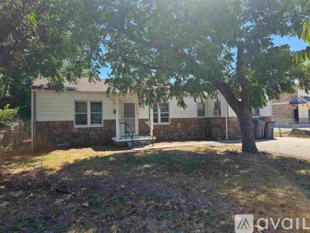 3 BR, 1 BA Apartment 2120 NW Lake Ave, Lawton, OK 73507