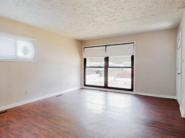 3 BR, 1 BA Apartment 2177 Dawnlight Ave, Columbus, OH 43211