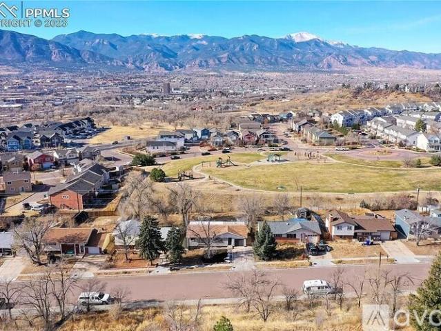 3 BR, 1 BA Apartment 2218 Carmel Drive, Colorado Springs, CO 80910