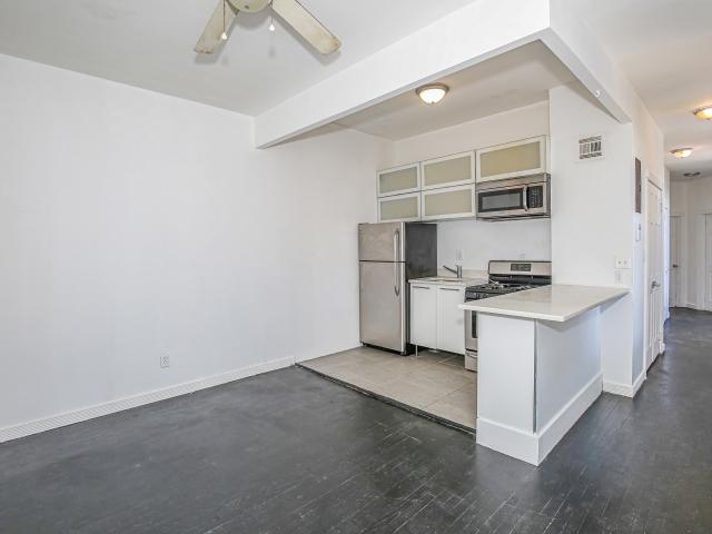 3 BR, 1 BA Apartment 2218 Dean Street, Brooklyn, NY 11233