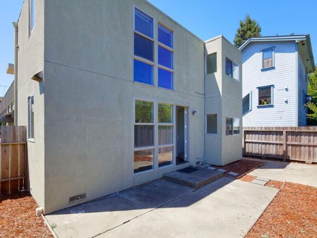 3 BR, 1 BA Apartment 2231 Ward St, Berkeley, CA 94705