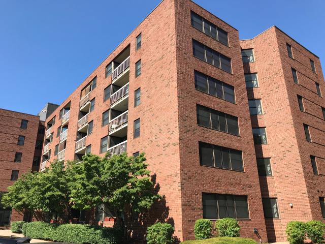 3 BR, 1 BA Apartment 22 Lessey Street, Amherst, MA 01002