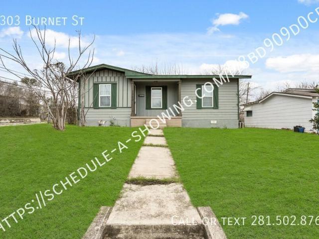 3 BR, 1 BA Apartment 2303 Burnet St, San Antonio, TX 78202