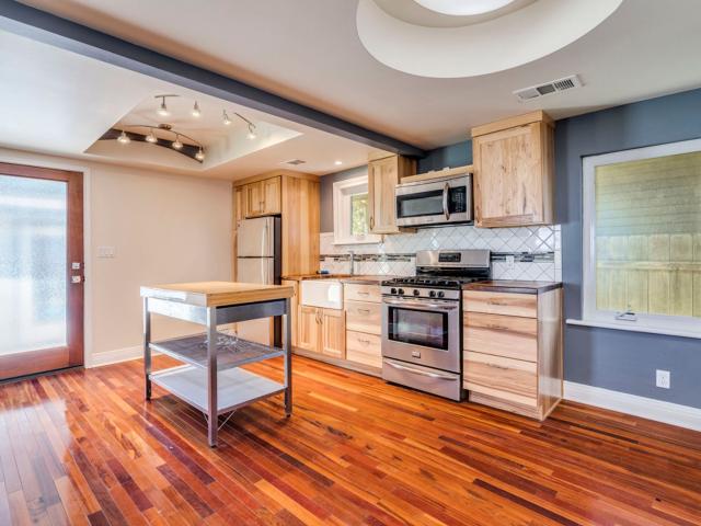 3 BR, 1 BA Apartment 2314 Santa Rosa St, Austin, TX 78702