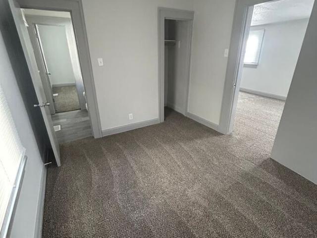 3 BR, 1 BA Apartment 2315 Saylor Rd, Des Moines, IA 50313