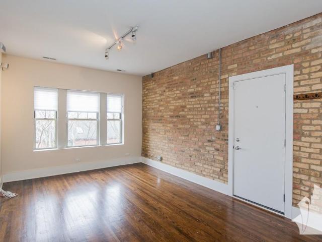3 BR, 1 BA Apartment 2319 North Kedzie Avenue, Chicago, IL 60647