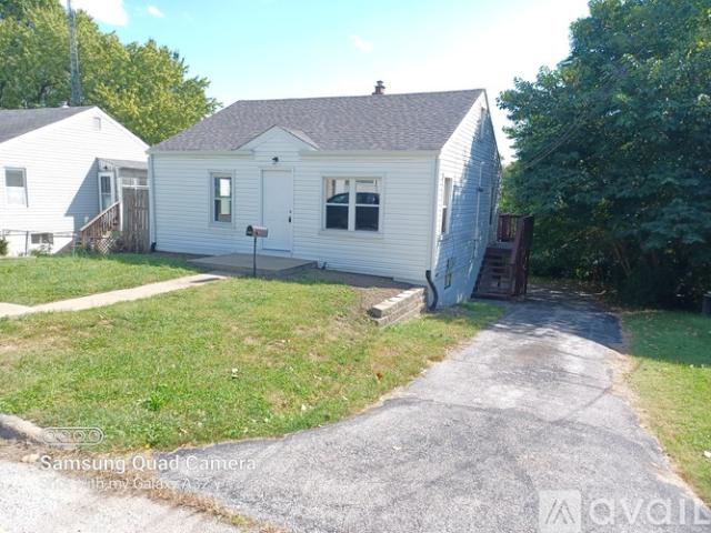 3 BR, 1 BA Apartment 3404 Sims Ave, Saint Ann, MO 63074