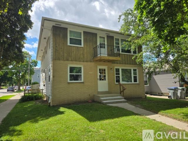 3 BR, 1 BA Apartment 3477 South Kansas Avenue, Unit Lower, Milwaukee, WI 53207