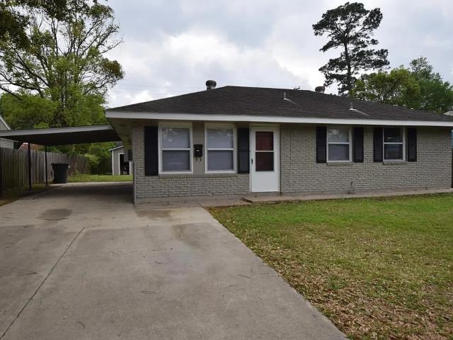 3 BR, 1 BA Apartment 3517 Monroe St Lake Charles, LA 70607