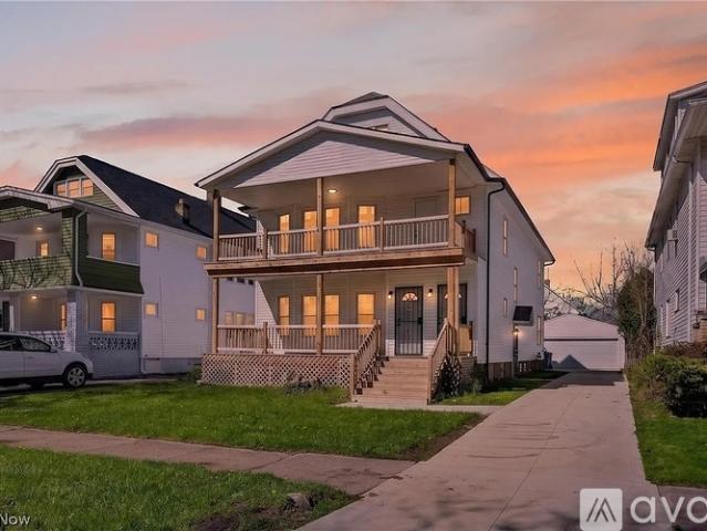 3 BR, 1 BA Apartment 3544 East 153rd Street, Unit 2, Cleveland, OH 44120