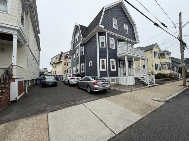 3 BR, 1 BA Apartment 35 37 John St, Malden, MA 02148