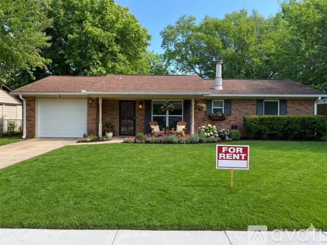 3 BR, 1 BA Apartment 3613 White Oak Way Southwest, Huntsville, AL 35805