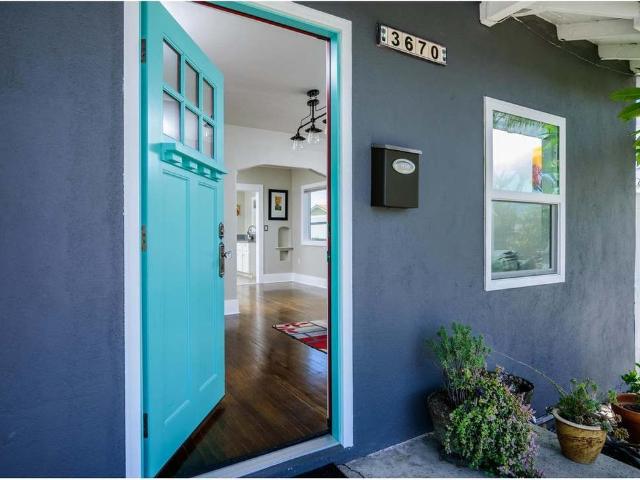 3 BR, 1 BA Apartment 3670 Landis St San Diego, CA 92104