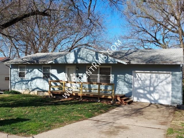 3 BR, 1 BA Apartment 3757 SE Truman Ave, Topeka, KS 66609