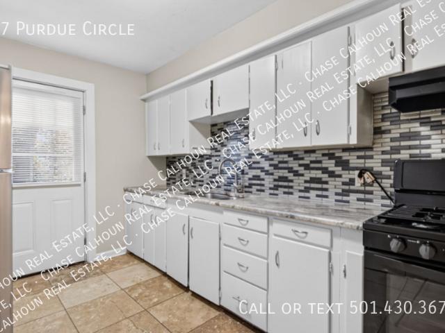 3 BR, 1 BA Apartment 37 Purdue Circle, Little Rock, AR 72204