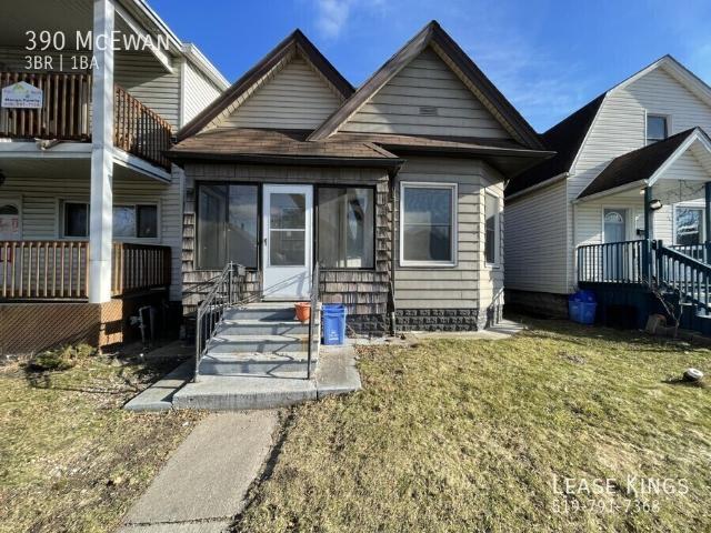 3 BR, 1 BA Apartment 390 McEwan, Windsor, ON N9B 2E6