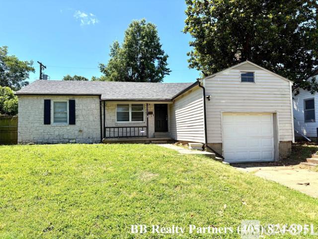 3 BR, 1 BA Apartment 3928 E 2nd St S, Tulsa, OK 74112