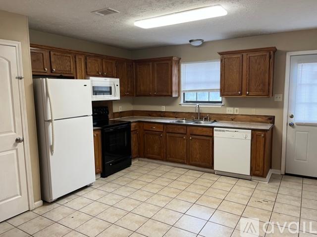 3 BR, 1 BA Apartment 39 Blair Rd, Unit A, Greenbrier, AR 72058
