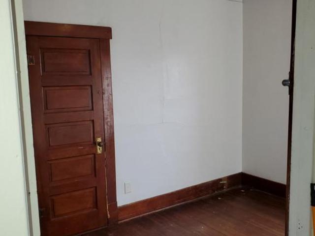 3 BR, 1 BA Apartment 303 1/2 W High St #6, Orangeville, IL 61060
