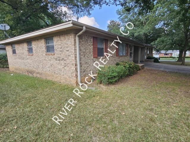3 BR, 1 BA Apartment 300 Hayes Street, Jacksonville, AR 72076