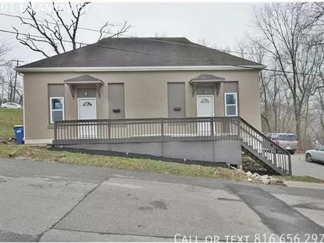 3 BR, 1 BA Apartment 301 E Kansas St, Excelsior Springs, MO 64024