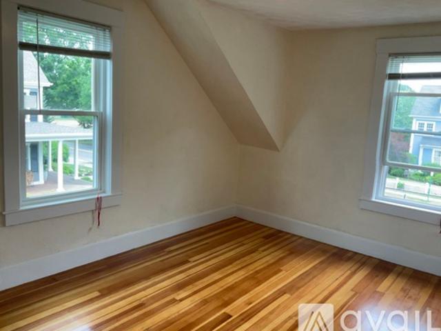 3 BR, 1 BA Apartment 304 Thoreau Street, Unit 0, Concord, MA 01742