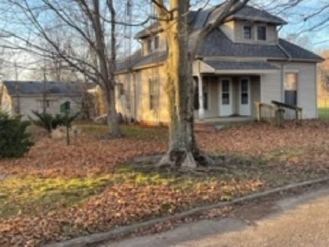 3 BR, 1 BA Apartment 308 N Vine St, Waynetown, IN 47990