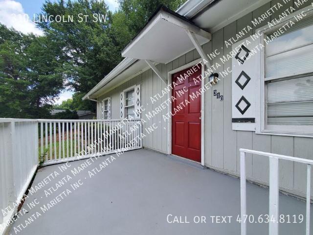 3 BR, 1 BA Apartment 310 Lincoln St SW, Atlanta, GA 30315