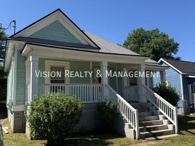 3 BR, 1 BA Apartment 31 Reynolds St, Newnan, GA 30263