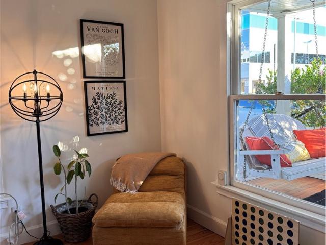 3 BR, 1 BA Apartment 323 West 18th Street, Santa Ana, CA 92706