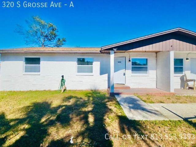 3 BR, 1 BA Apartment 320 S Grosse Ave, Tarpon Springs, FL 34689