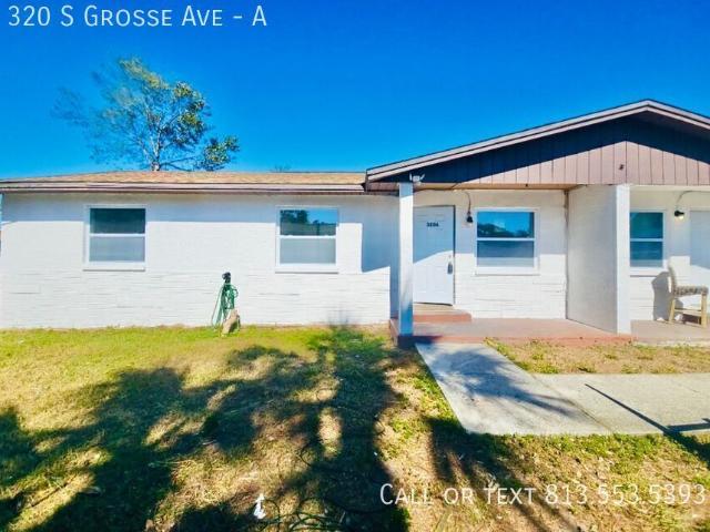 3 BR, 1 BA Apartment 320 S Grosse Ave, Tarpon Springs, FL 34689