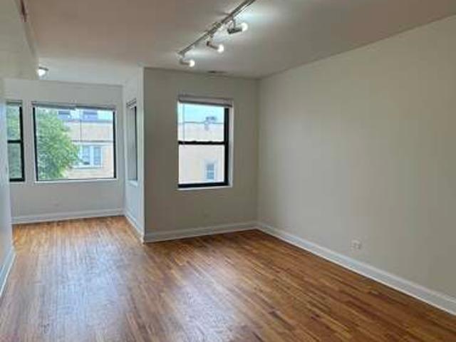 3 BR, 1 BA Apartment 3214 W Argyle St, Unit 3, Chicago, IL 60625