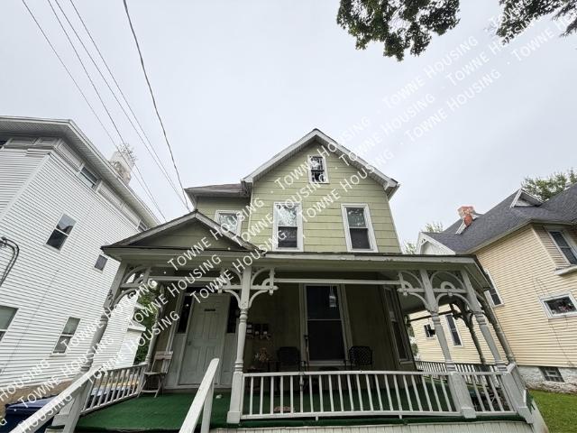 3 BR, 1 BA Apartment 321 Washburn St, Lockport, NY 14094